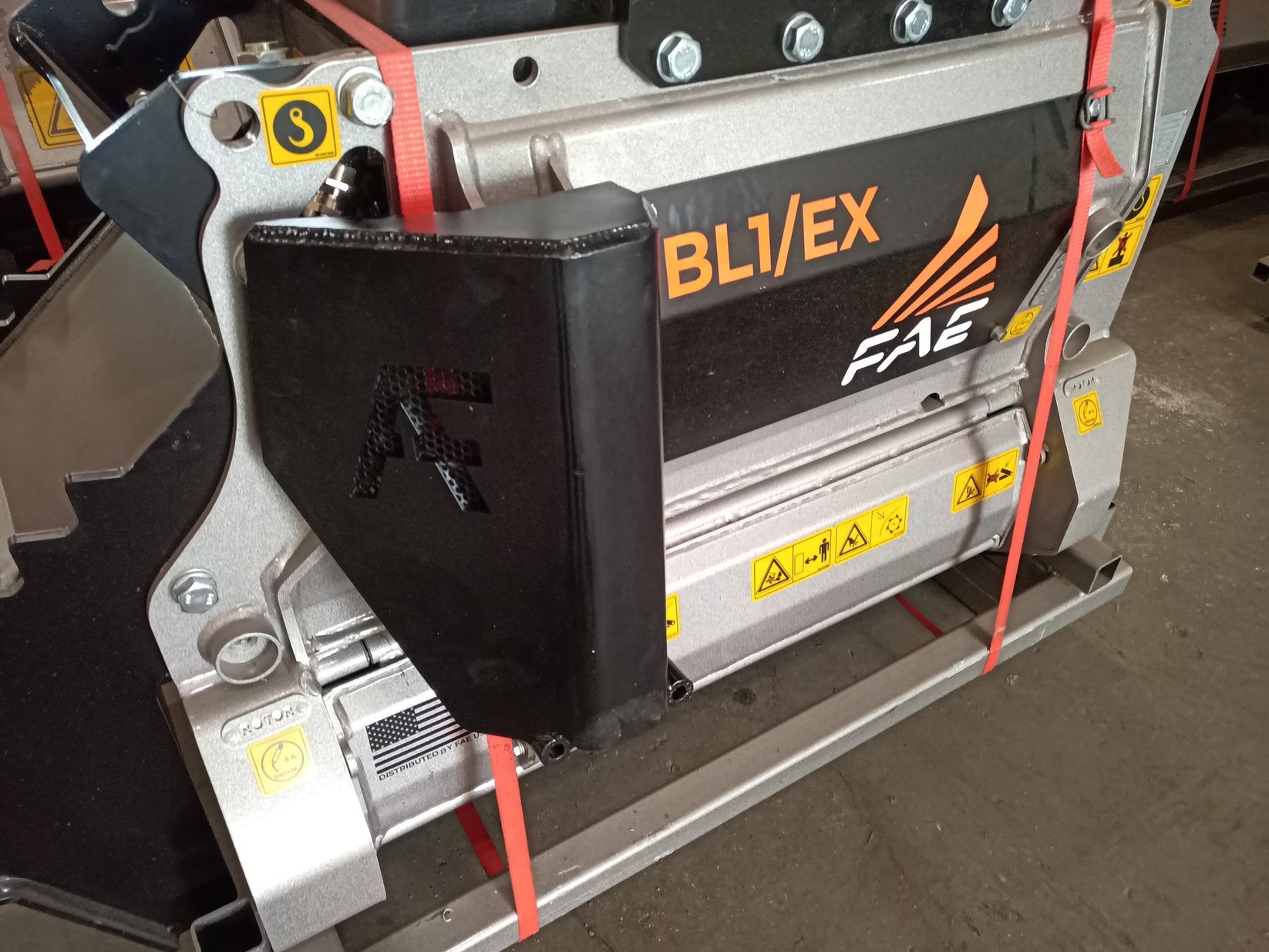 FAE Mulching Head Door Hydraulic Cylinder Guard – Apocalypse Fabrication